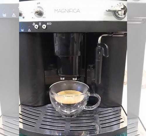 Кофемашина Delonghi magnifica