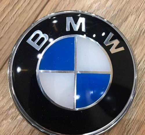 Новый значок BMW в капот 8.2 см