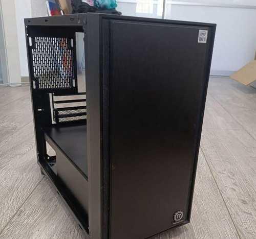 Корпус для пк Thermaltake Versa H17