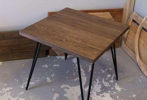 Квадратный кухонный стол в стиле лофт