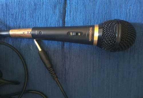 Микрофон Thomson M 152 проводной