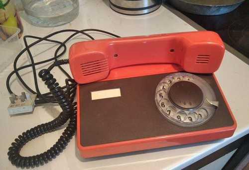 Дисковый телефон Чехословакия