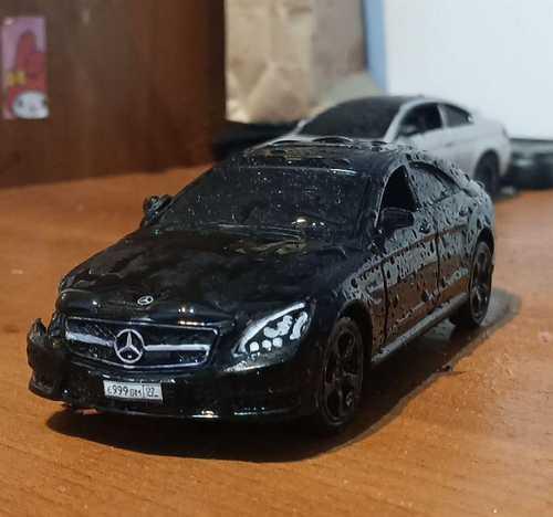 Модель автомобиля Mersedes-Benz Cls 63 /AMG