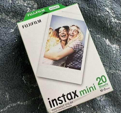 Картриджи instax mini 20