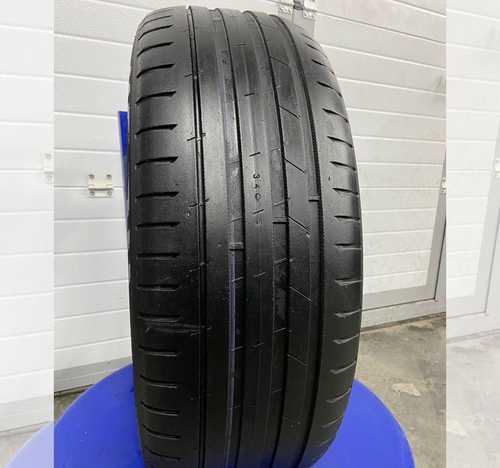 Nokian Tyres Hakka Black 2 SUV 235/55 R20 102Y