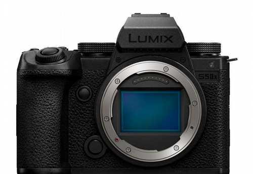 Panasonic Lumix DC-S5 Mark II X Body