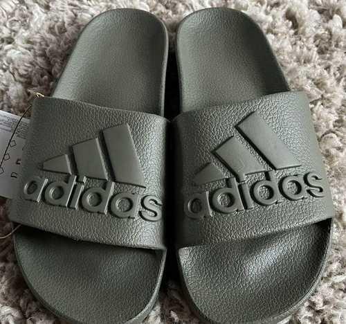 Шлепанцы adidas 44,45, 47 размер. Оригинал