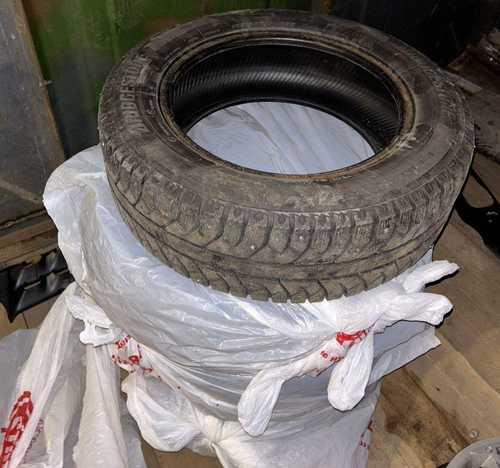 Bridgestone Ice Cruiser 7000S 185/65 R15