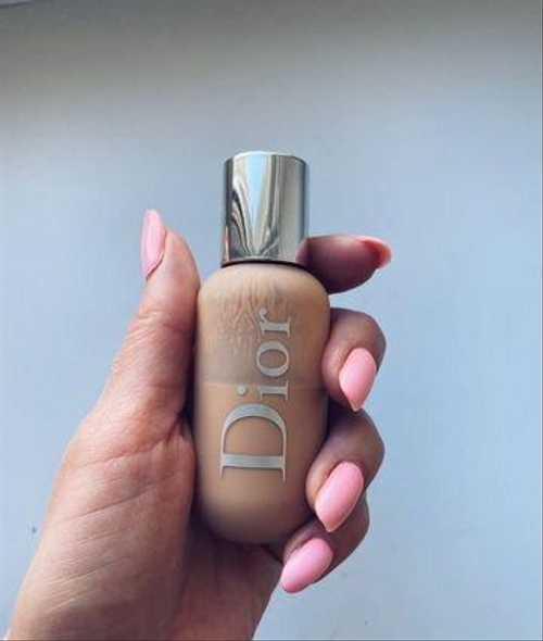 Тональная основа dior