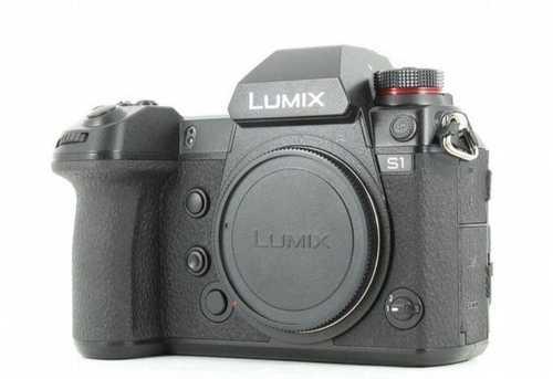 Panasonic Lumix S1