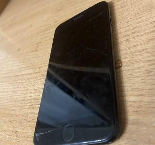 iPhone 7, 32 ГБ