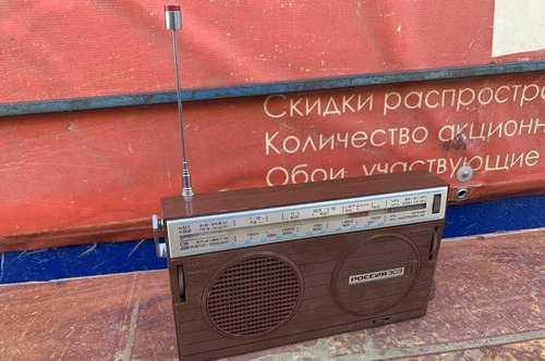 Радиоприемник СССР Россия 303 с пломбой