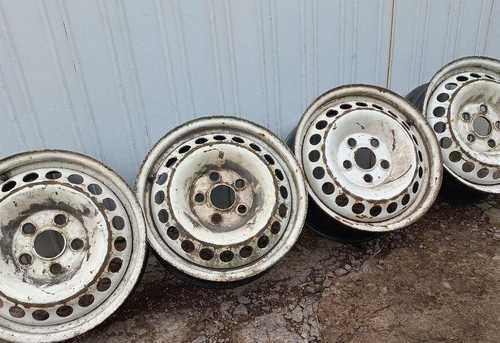 Штампованные диски VW Transporter 5/120 r16