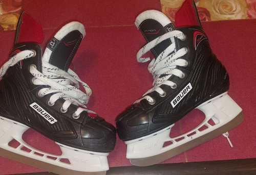 Хоккейные коньки bauer vapor x300 y13r Р 32