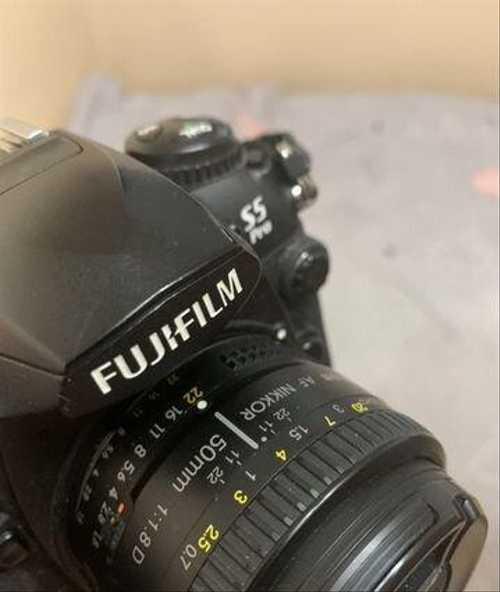 Зеркальный фотоаппарат fujifilm Finepix S5 pro