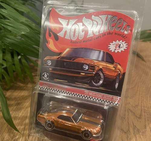 Hot wheels rlc mustang boss 302