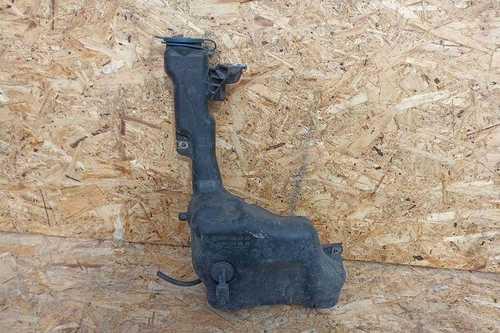 Бачок омывателя Mercedes W204