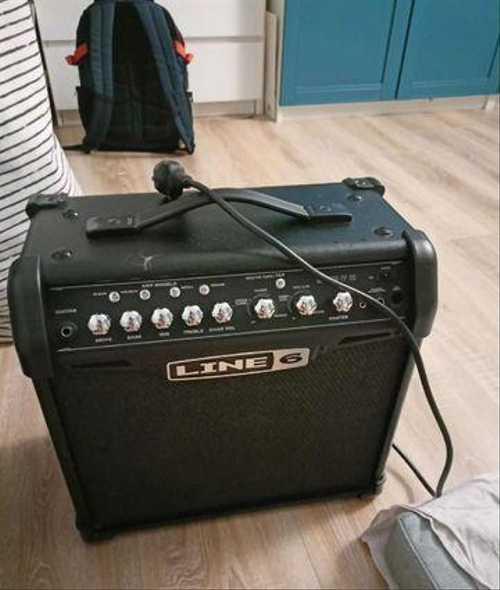 Гитарный комбоусилитель Line 6 Spider IV 15