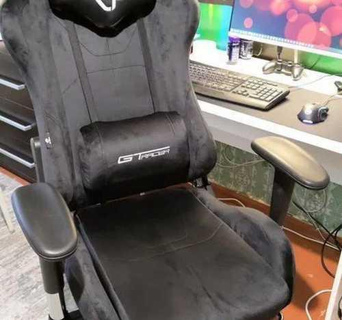Компьютерное игровое кресло