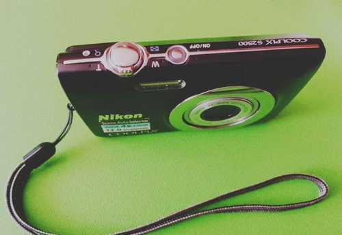 Компактный фотоаппарат nikon Coolpix