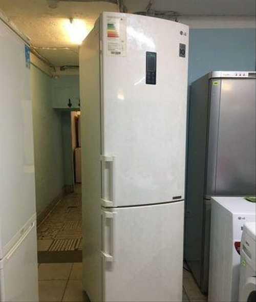 Холодильник LG (Full NoFrost) Бежевый
