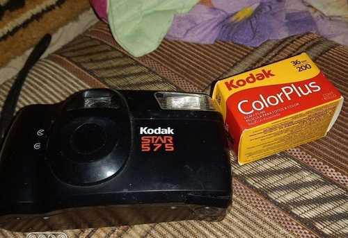 Плёночный фотоаппарат Kodak и пленка