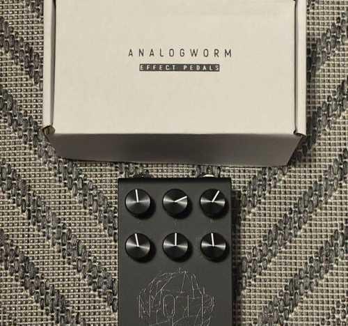 Analogworm Noir mk2