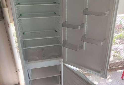 Холодильник 2х камерный атлант