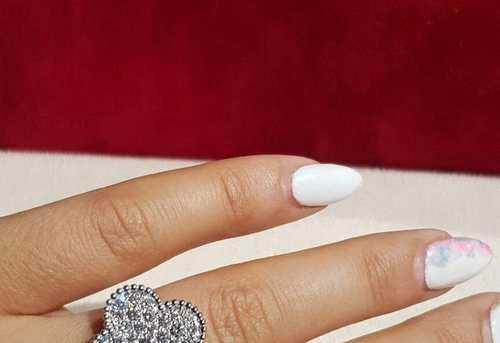 Золотое кольцо Van Cleef с бриллиантами
