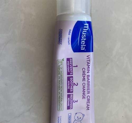 Крем под подгузник mustela