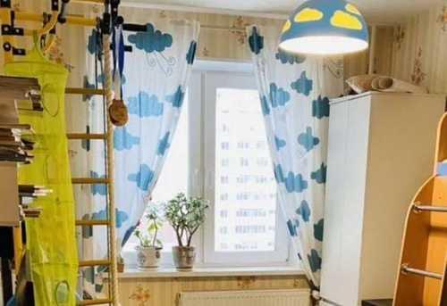Шторы и люстра IKEA