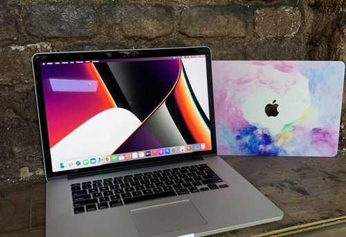 Apple MacBook Pro 15 i7/16Gb В Идеале + Чехол