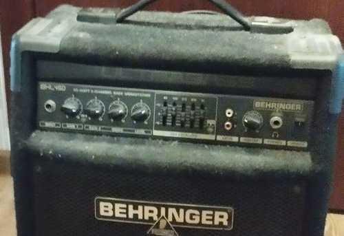 Басовый комбоусилитель Behringer