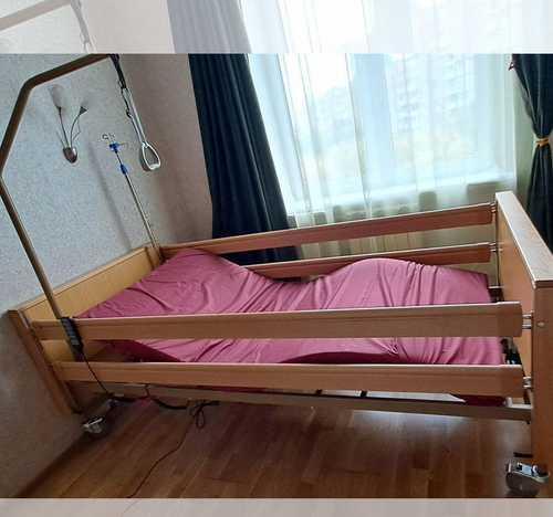 Продам кровать медицинскую функциональную YG-1