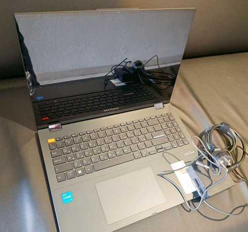 Ноутбук Asus S16 Flip