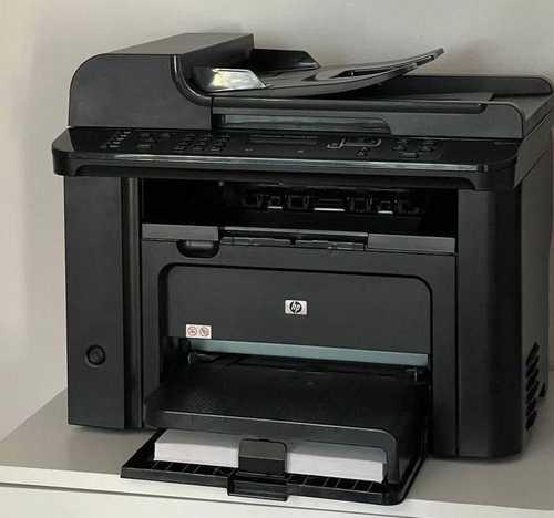 Мфу - принтер HP LaserJet Pro M1536dnf