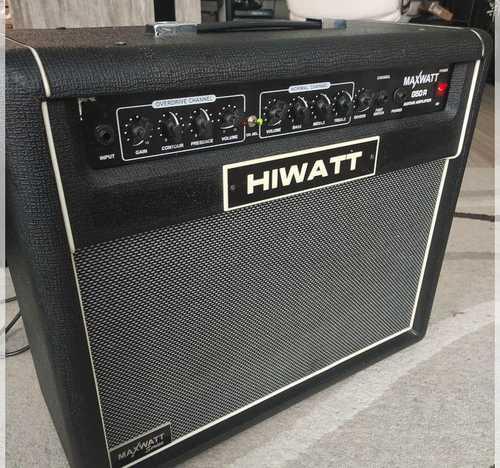 Гитарный комбоусилитель hiwatt G50R