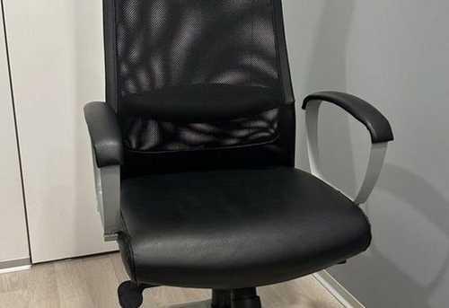 Кресло офисное IKEA markus кожаное