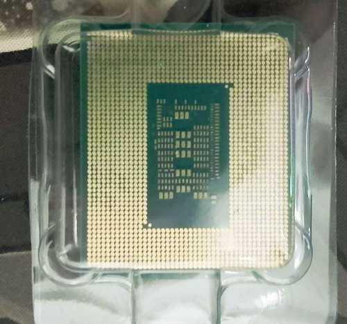 Процессор Intel core i3 12100f