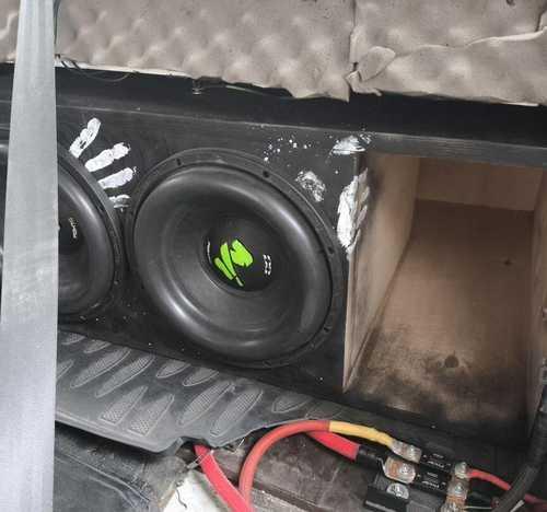 Сабвуфер machete mf 12r d4 12*2