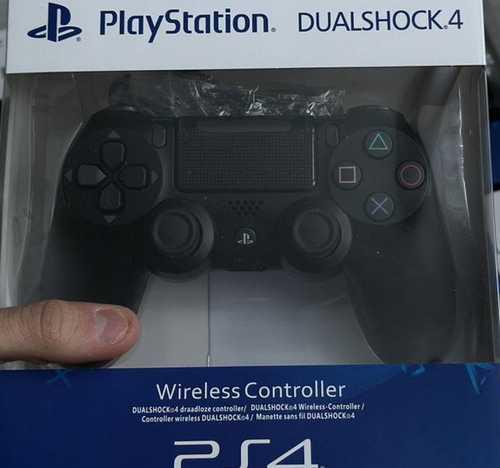 Новые беспроводные геймпады DualShock PS4 на Sony