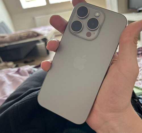 iPhone 15 Pro, 256 ГБ