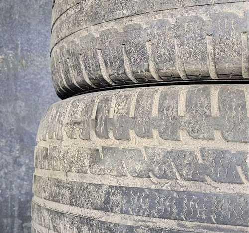 Kumho I'Zen KW27 215/55 R16 97V