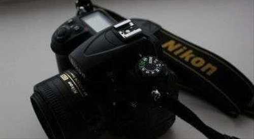 Фотоаппарат Nikon D7000 + объектив 35 mm