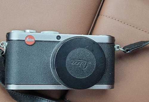 Leica X1