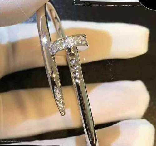 Браслет Cartier Juste un Clou из белого золота 0,59ct