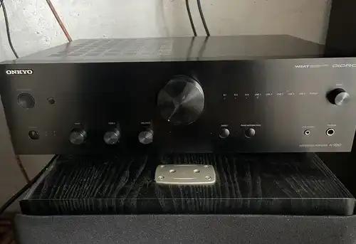 Усилитель с цапом Onkyo A-9050