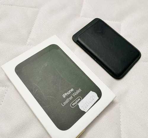 Apple leather wallet magsafe