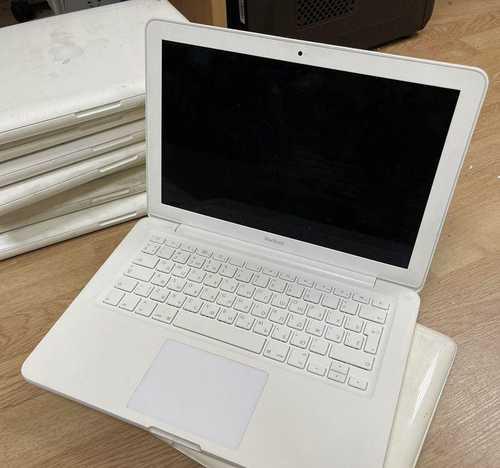 Macbook 13 2010 a1342 нерабочие