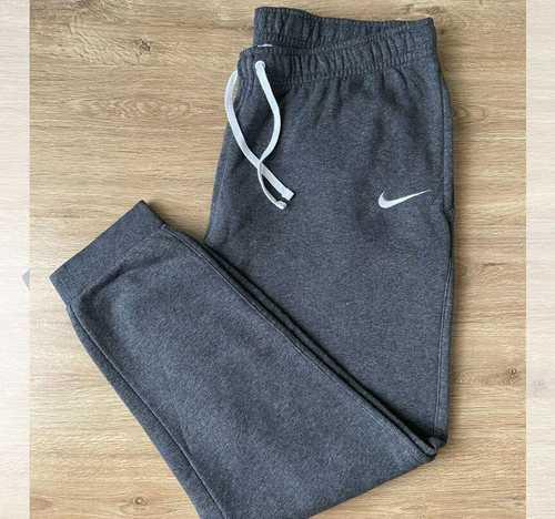 Спортивные брюки Nike Sportswear Club Fleece